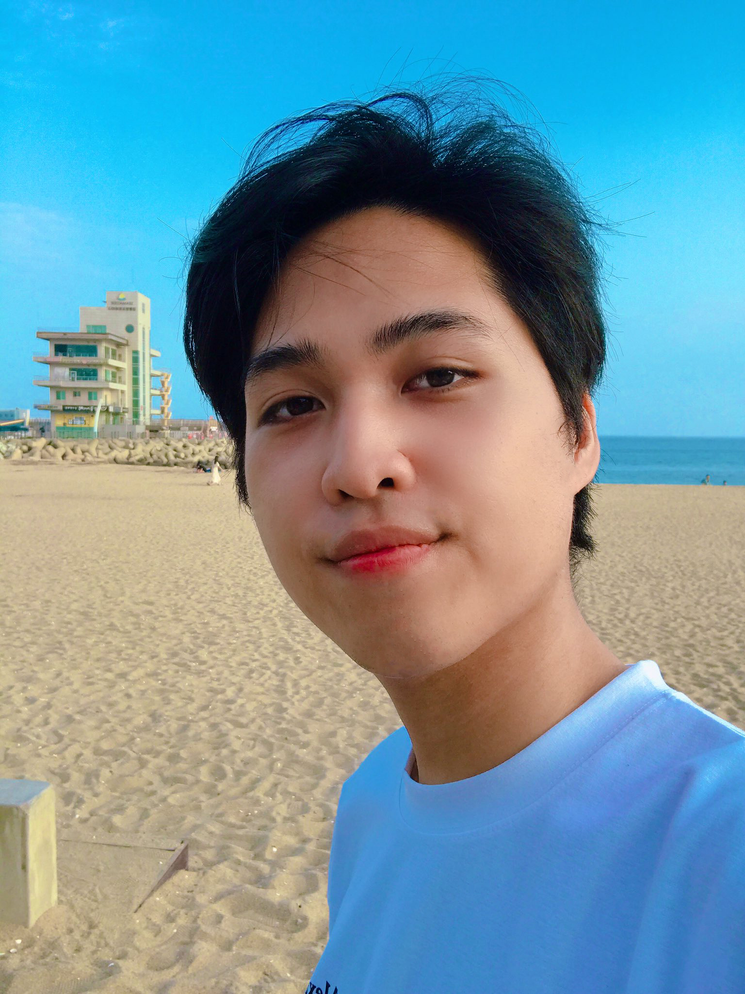 Charles Deroo - Foreign Rights